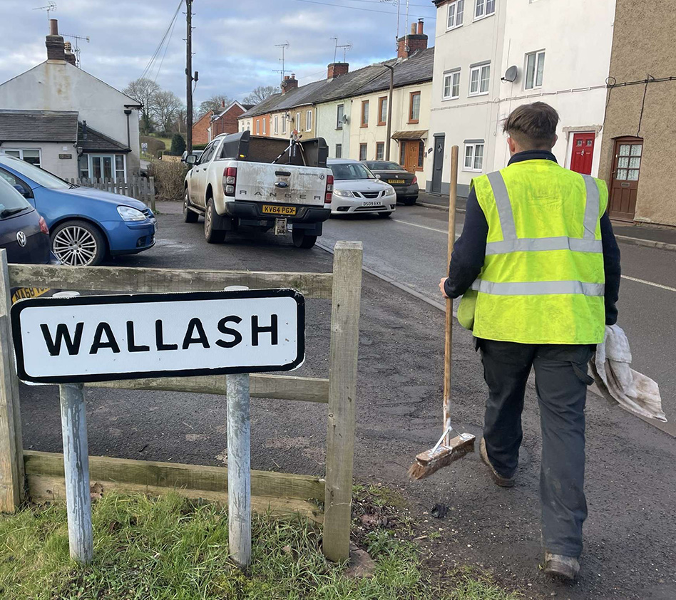 Village Grass Cutting and Maintenance 2022 | Mayfield Parish Council